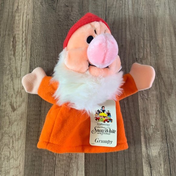 Disney | Toys | Disneyland Walt Disney World Snow White Seven Dwarfs ...